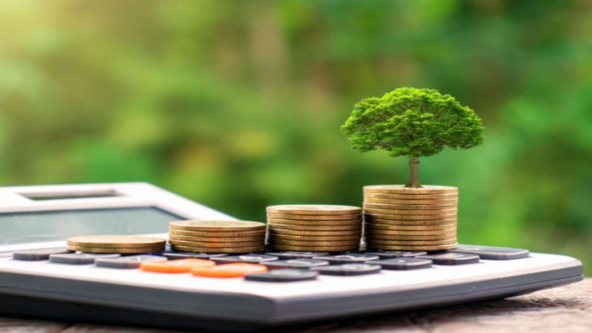 PSU Bank Hikes Dollar FD Rates by 5-45 Bps In Various Tenures; Check ...