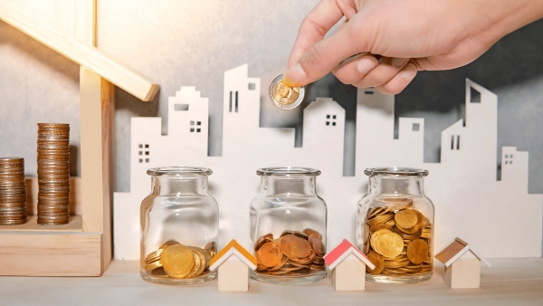 Household Savings Decline To 50-Year Low In FY23: Report - Goodreturns