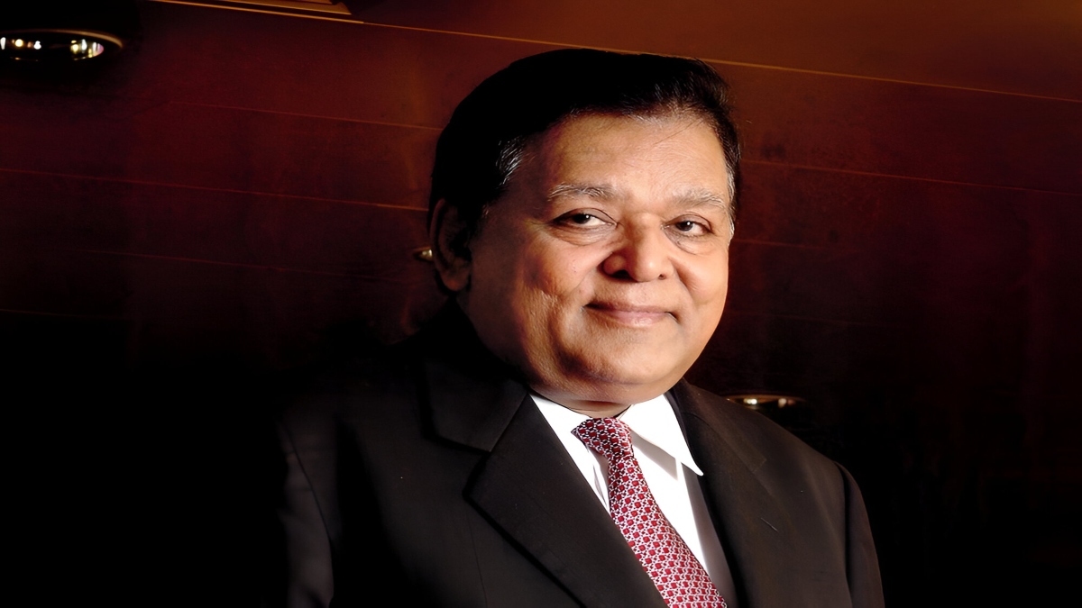 AM Naik Steps Down From L&T As Chairman, Gives Reign Of $23 Billion Conglomerate To SN ...