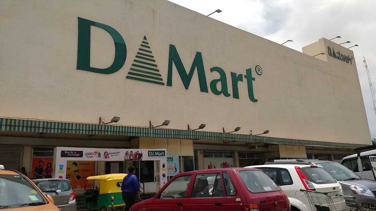 DMART Vs JioMart Vs Big Basket: Why Radhakishan Damani-Backed Stock Is ...