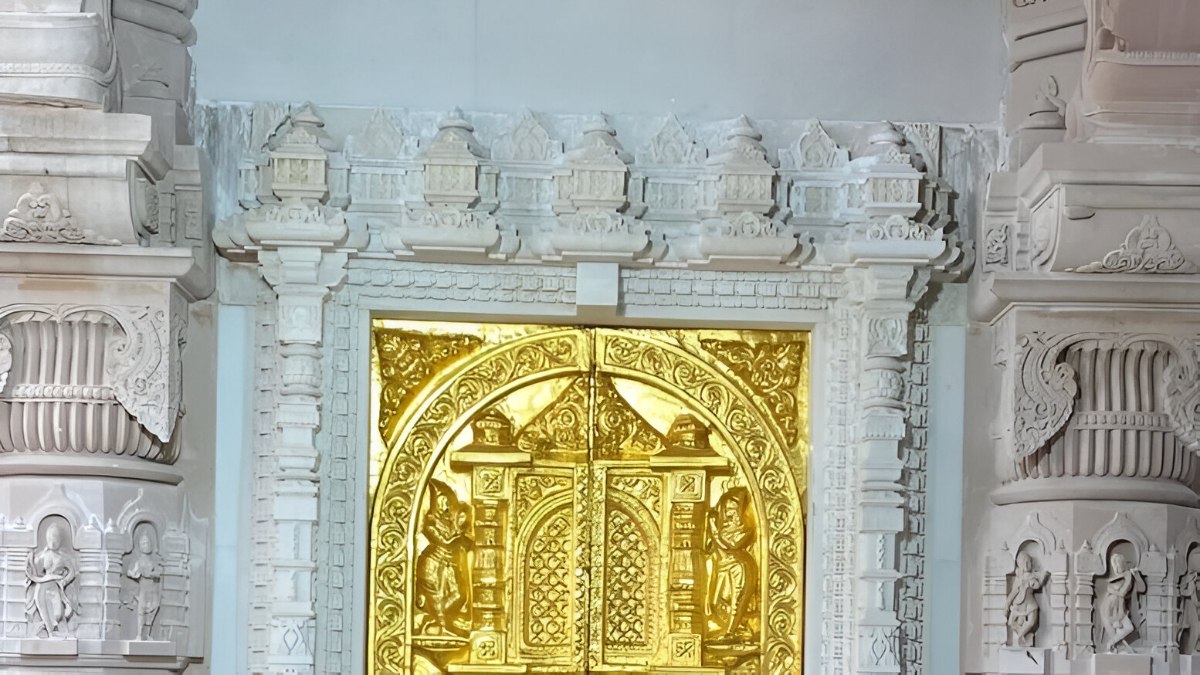 First Golden Door At Ayodhya's Ram Mandir Installed, 13 More Golden ...