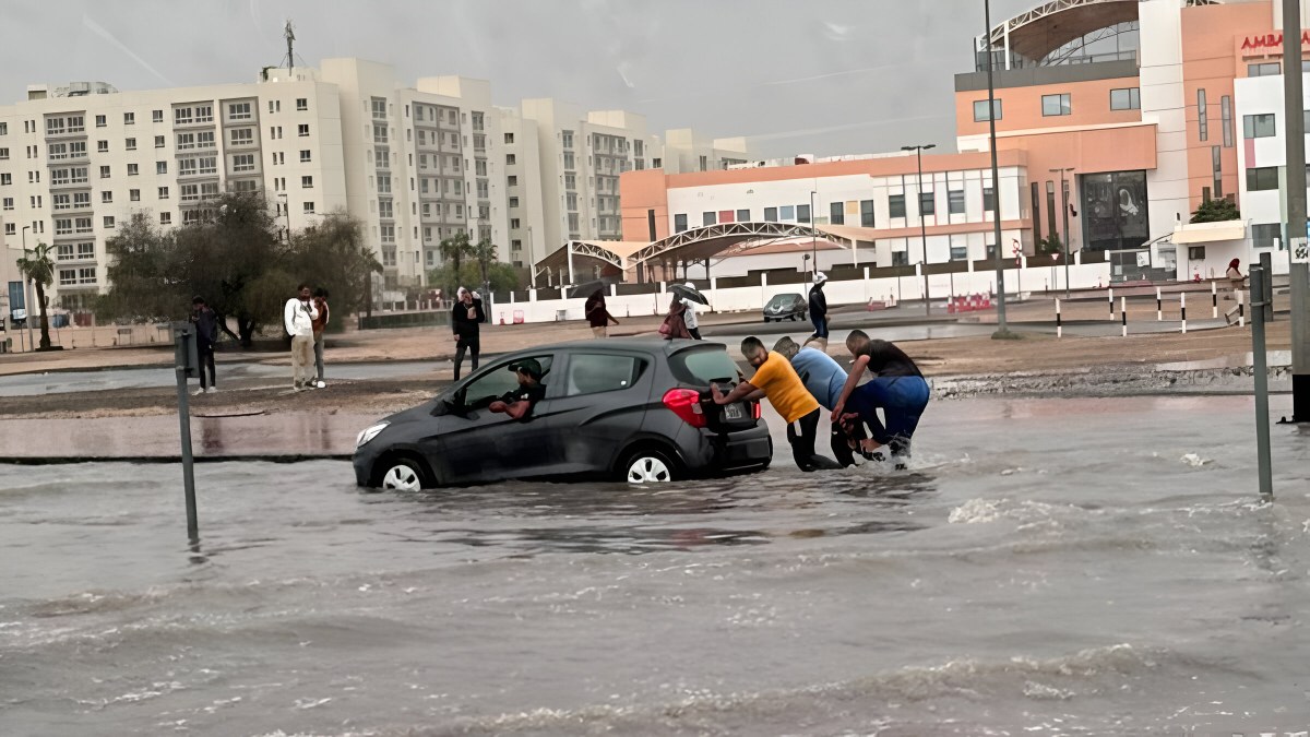Dubai Grapples With Severe Flooding Amid Heavy Rainfall - Goodreturns