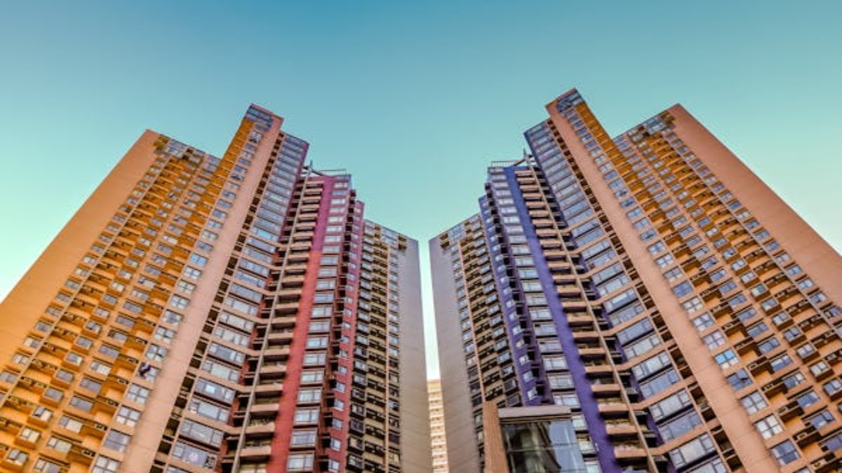 Mumbai’s Unsold Luxury Housing Inventory Jumps 36% in Q1 2025 Despite ...