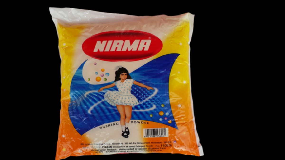 Success Story; Nirma Founder Karsanbhai Patel Sells Washing Powder Door ...
