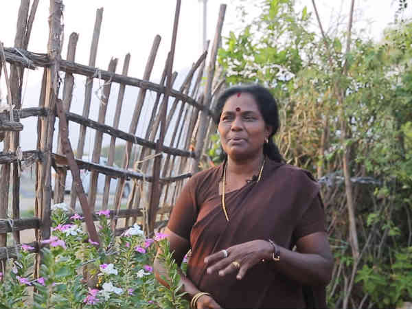 உலக கவனம் ஈர்த்த தமிழக ரயில் பாடகி வள்ளியக்கா..! ஓய்வுக்கு பின் ...