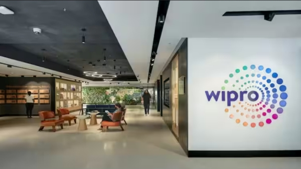 ஹைதராபாத் நிறுவனத்தை வாங்கும் விப்ரோ.. பணிநீக்கம் செய்த கையோடு ...
