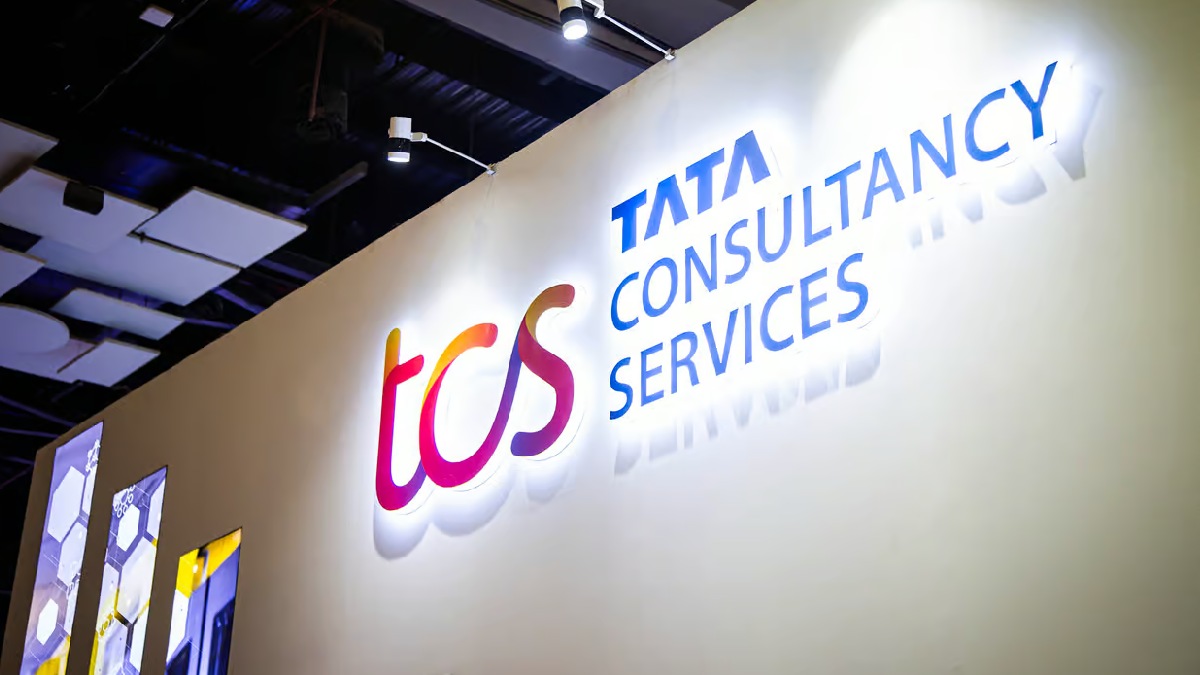 சிக்கியது டிசிஎஸ்.. ரூ.1600 கோடி அபராதம்.. கிருதிவாசன்-க்கு பெரிய ...