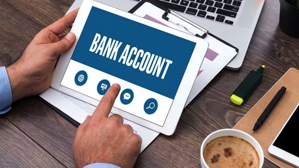 Bank Account: కంపెనీలు మారుతున్నారా.. అయితే ఈ విషయం తెలుసుకోవాల్సిందే ...